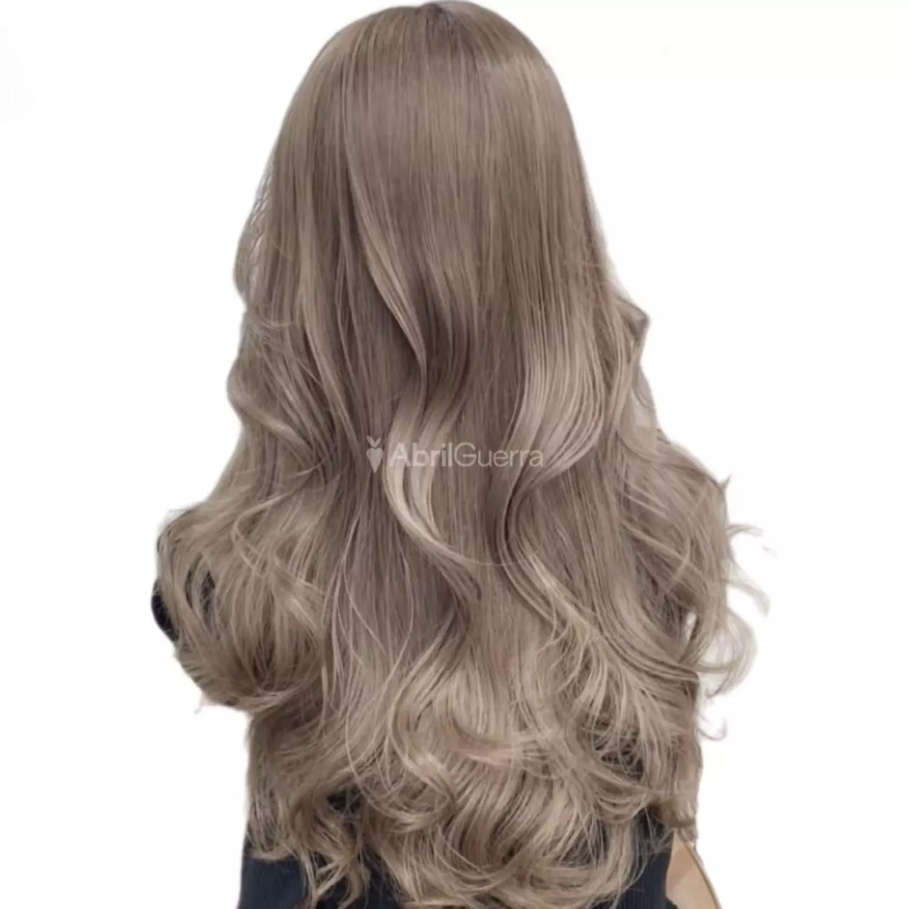 Tinte Color Avellana Para El Cabello Renueva Tu Look Abril Guerra tinte-color-avellana-para-el-cabello-renueva-tu-look-abril-guerra